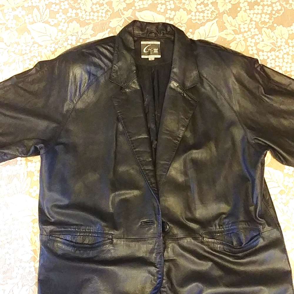 100% Leather Global Identity Jacket Size Large. - Gem